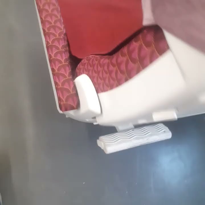 New Green Line Express Ac Parlour Lahore to Karachi #greenline - YouTube