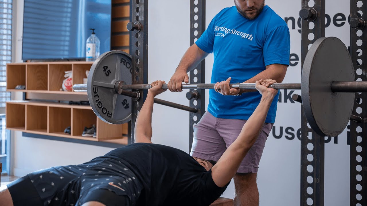 Proper Bench Hand-Off and Spotting with Rusty Holcomb - YouTube