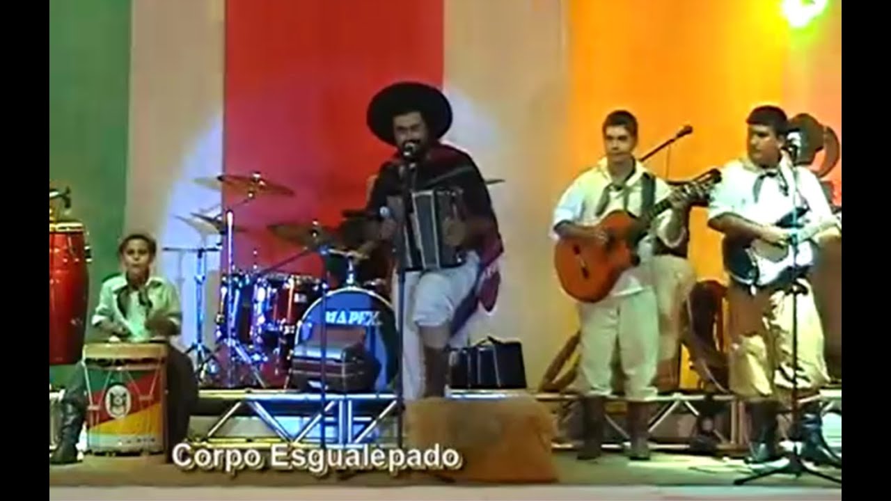 Xirú Missioneiro Corpo Esgualepado - YouTube