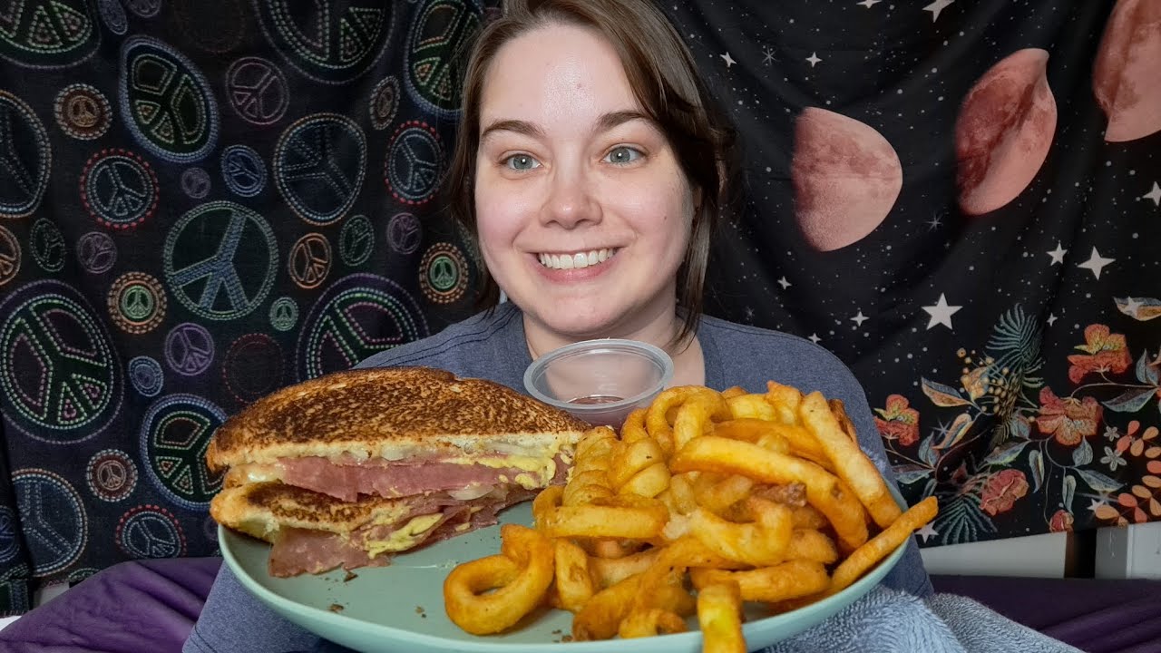Salami & Pepper Jack Melt & Curly Fries - YouTube