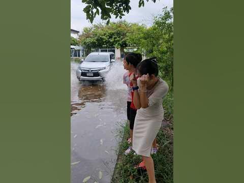 How to Survive Flood🥺 With speedy car‼️ Again | JJaiPan #Shorts - YouTube