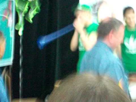 NJ WalMart One Direction Signing - YouTube