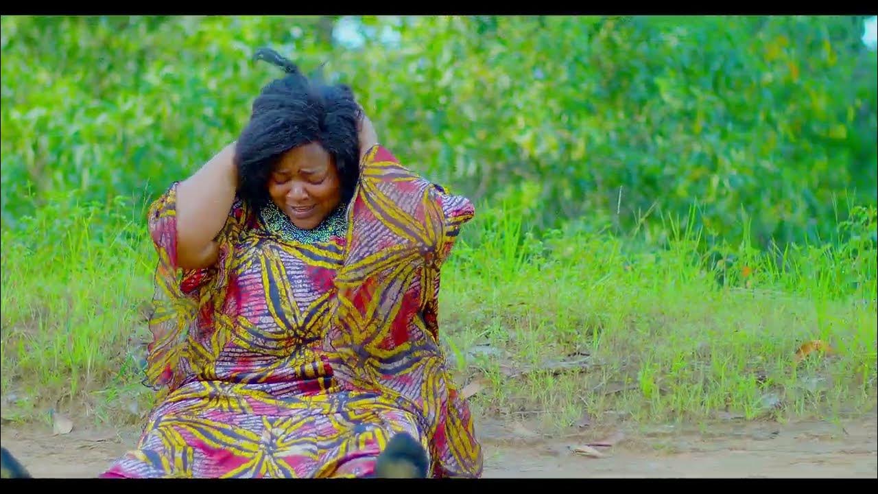 Eunice Manyanga - Tia nga cas - Clip officiel - YouTube