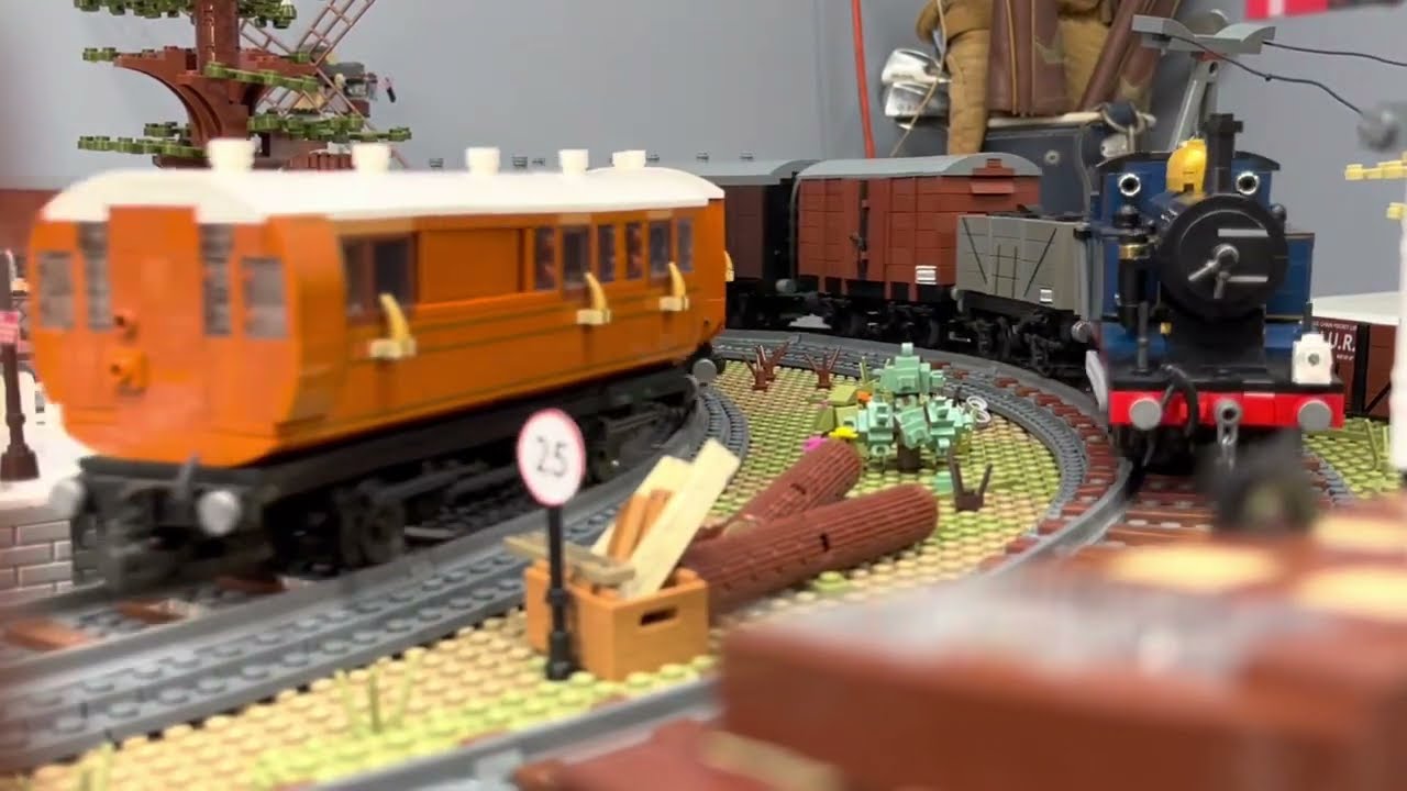 Another LEGO Train MOC running session - YouTube