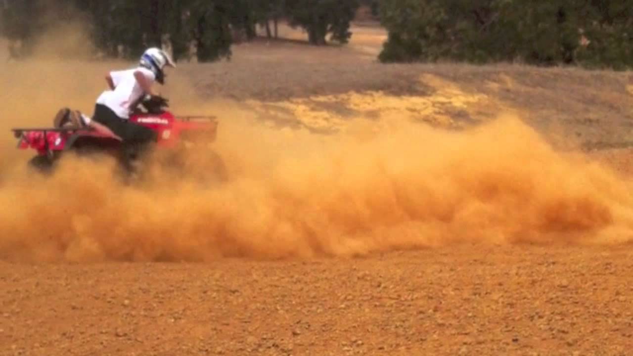 quad burn out - YouTube