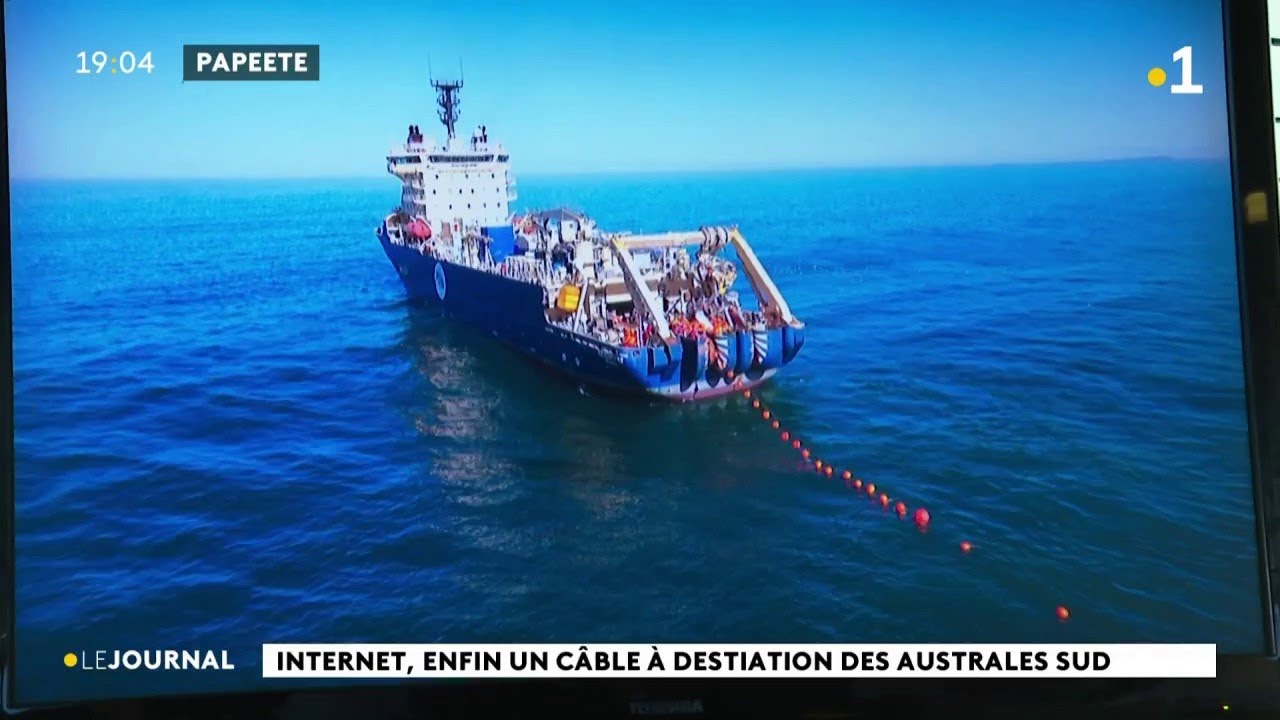 Câble Natitua Sud : le navire câblier est arrivé, la pose commence dès ...