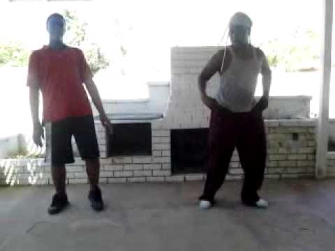 Retarded dancing - YouTube