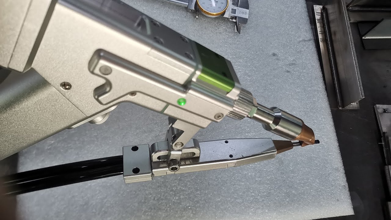 Lasersveising i tykt materiale og dobbeltrådsmater for sveising av ...