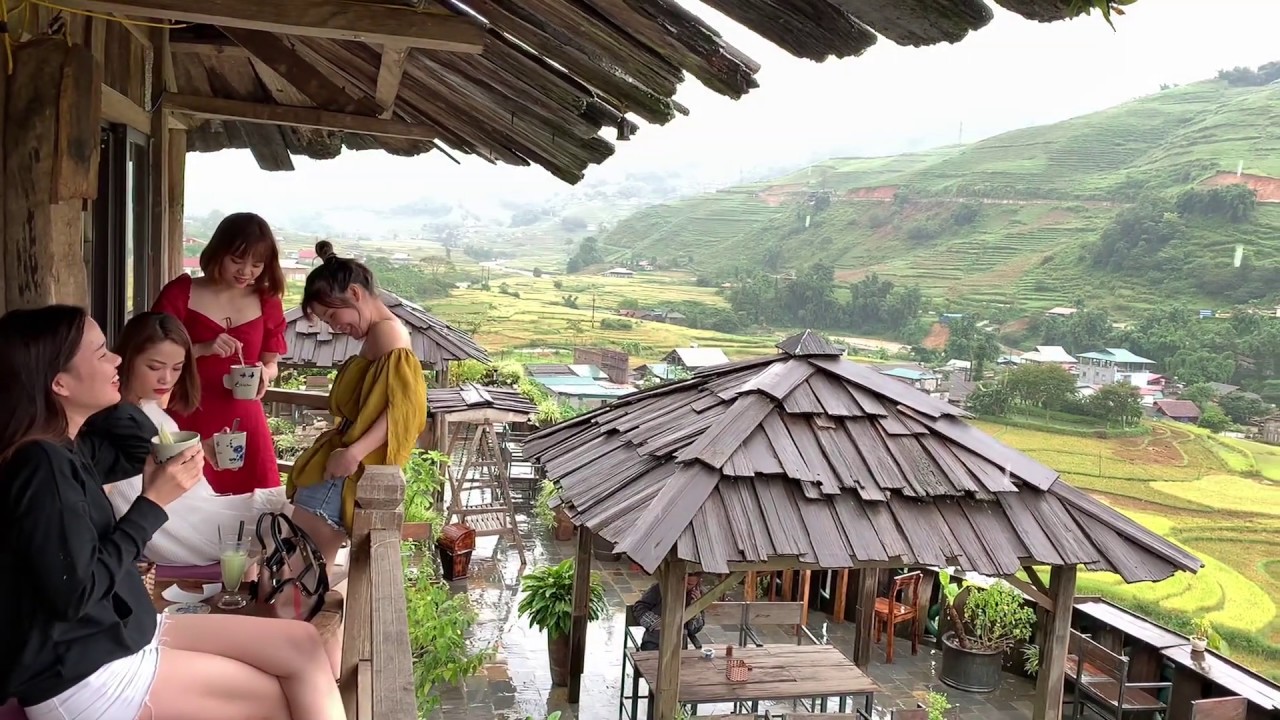 Lá Dao Spa Tavan Sapa - YouTube