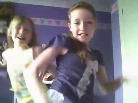 Ellie Baldwin Sexy - YouTube