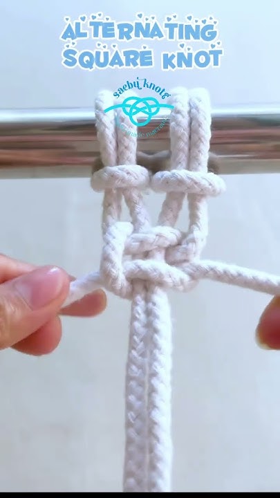 How to make Alternating square knot macrame - YouTube