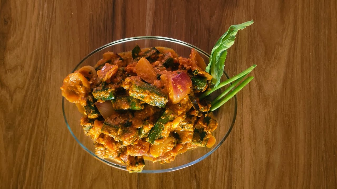 Bendekaayi gravy hosa reethiyalli / bindi gravy easy recipe / veg curry ...