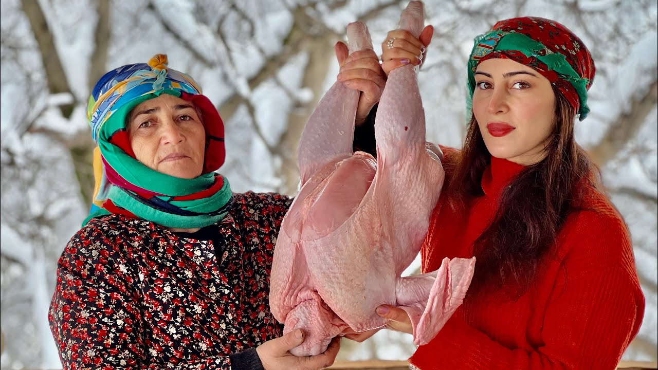 Cooking roasted turkey in the oven! With a toasty Tah Dig - YouTube