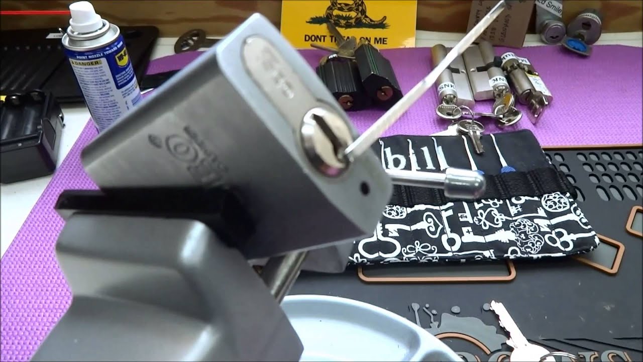 (510) ISEO Removeable Core Padlock Picked Open - YouTube