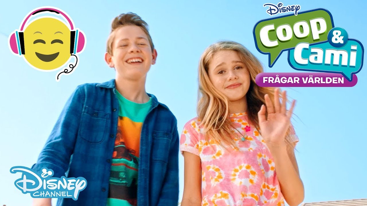 Coop och Cami Frågar Världen | Intro 🎶- Disney Channel Sverige - YouTube