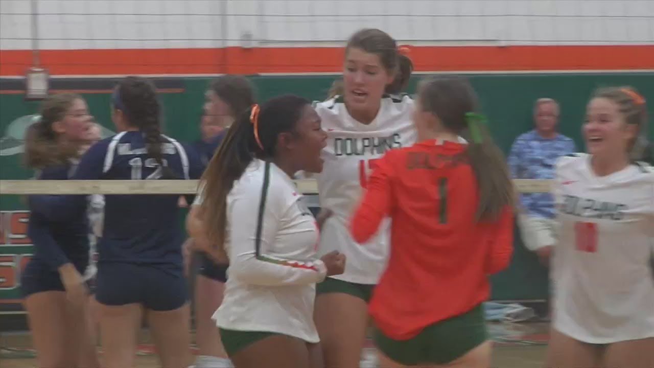 Mosley volleyball player Ragan Kinard commits to USF - YouTube