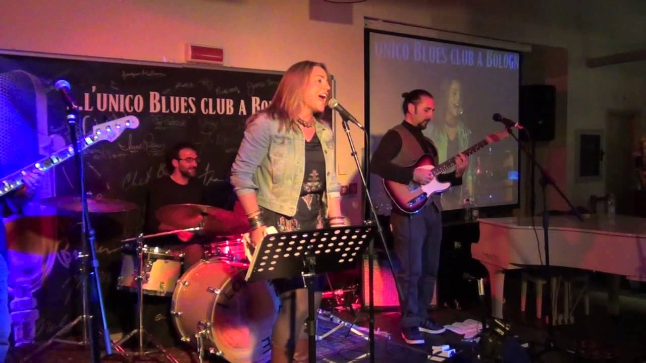 The Daddy Daddy Blues Band - Half moon - YouTube