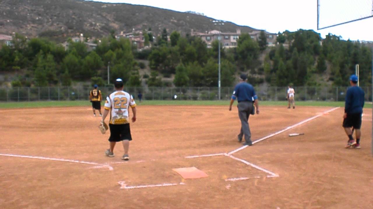 Brandon Linquist RBI Triple 8-22-12 - YouTube