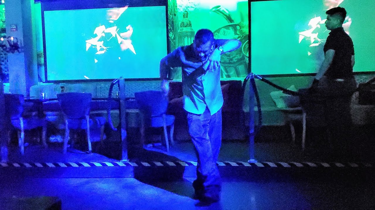 MAGIC MANNY NONSTOP DANCING 💃 GREEN HOUSE BISTRO ️ 💫 AMERICA 🇺🇸 - YouTube