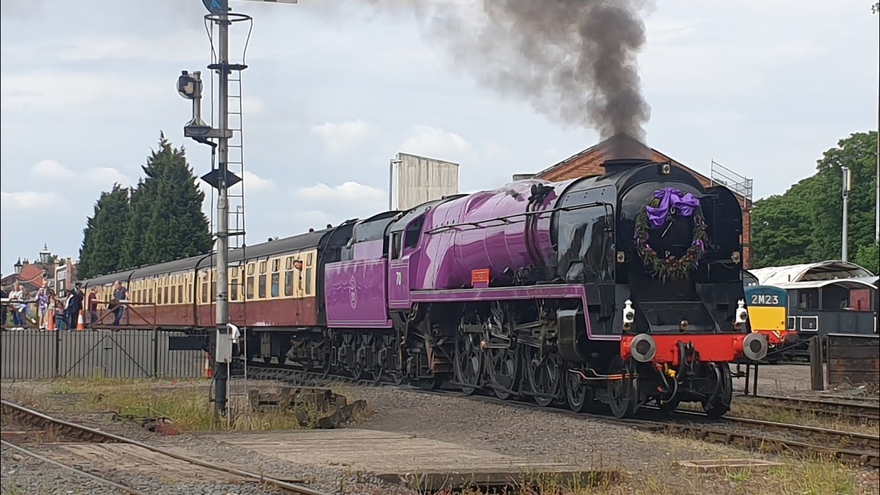 Bulleid Light Pacific 34027 ''Elizabeth ll'' - YouTube