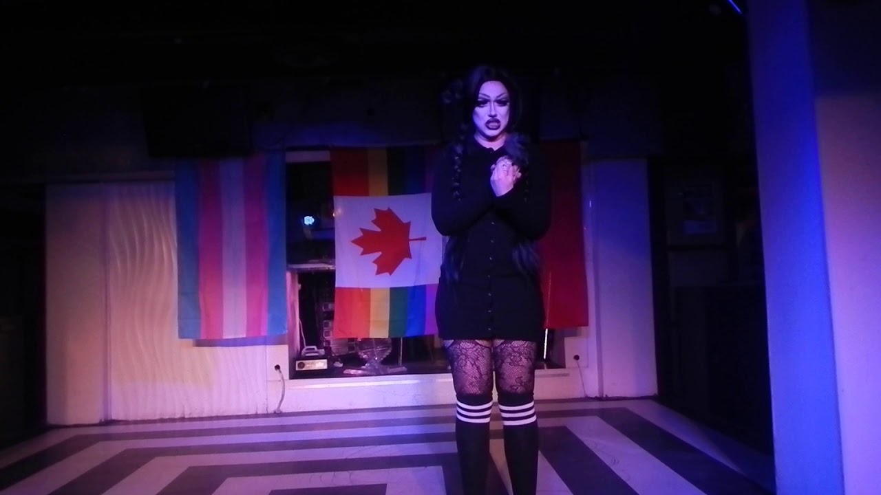 Betty Banshee - Skeleton Song - YouTube