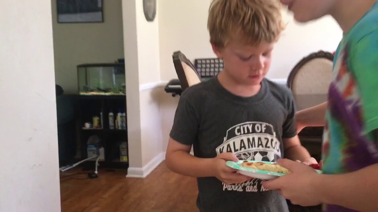 ways to prank your brother - YouTube