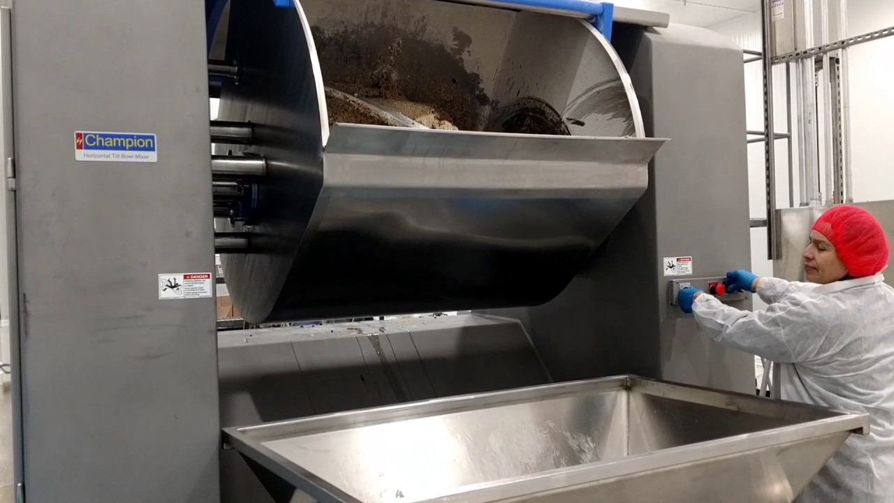 CMC America - Mixer & Feeder - YouTube