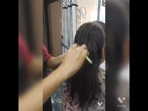 Simple Layer with Step haircut💇.              ~By Jayshree Makwana