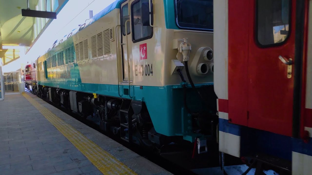 TCDD E43000 VE DE24000 YENİ REVİZYONLU - YouTube