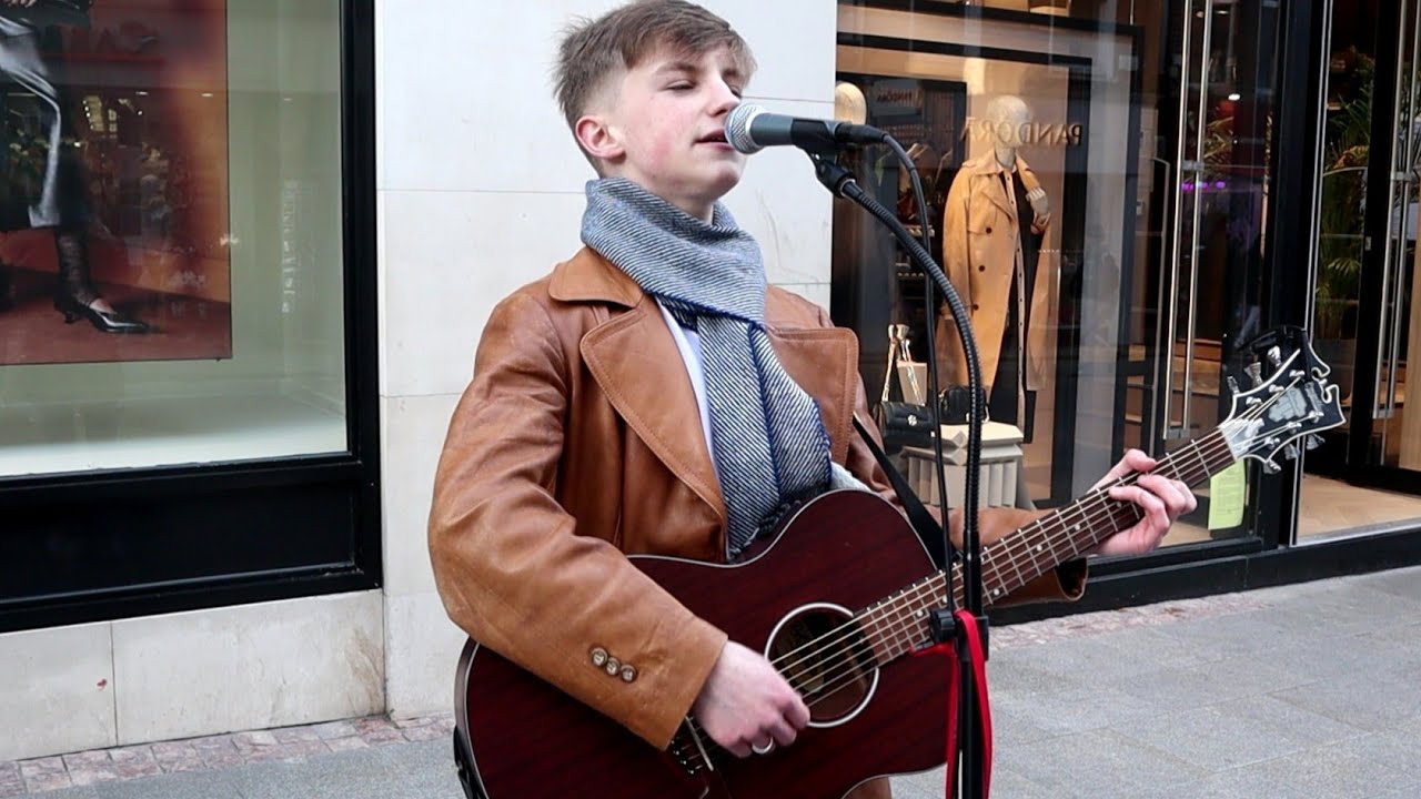 "Big Yellow Taxi" on Grafton Street with Rhys McPhillips (Joni Mitchell ...