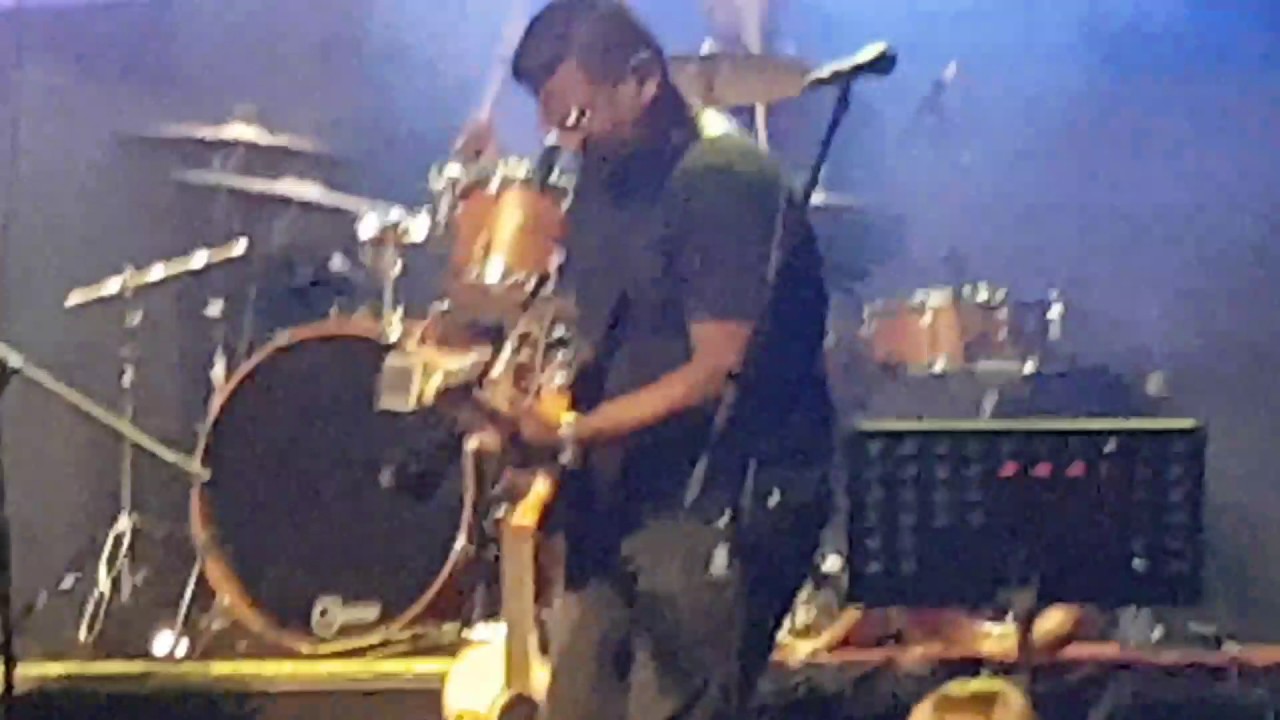Rock and roll yeshua band live in fiji - YouTube