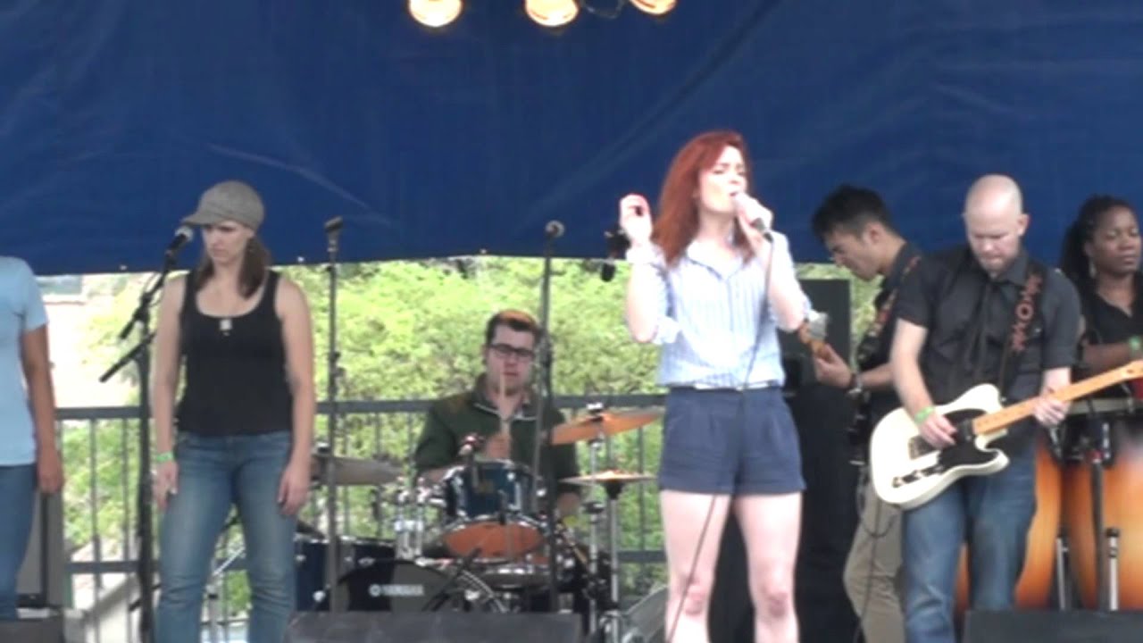 Jess Godwin @ Bash On Wabash 2012 - YouTube