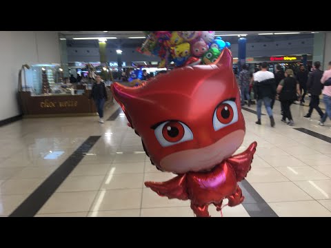 Zeynep Sema Alışveriş Merkezinde Pijamaskeliler Baykuş Kız Uçan Balon Aldı🎈Eğlenceli Çocuk Videosu