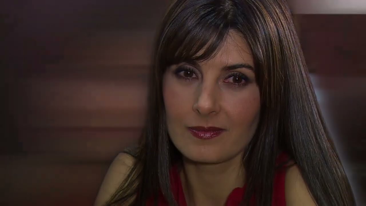 Mayrín Villanueva en "Una familia con suerte" (136) - YouTube