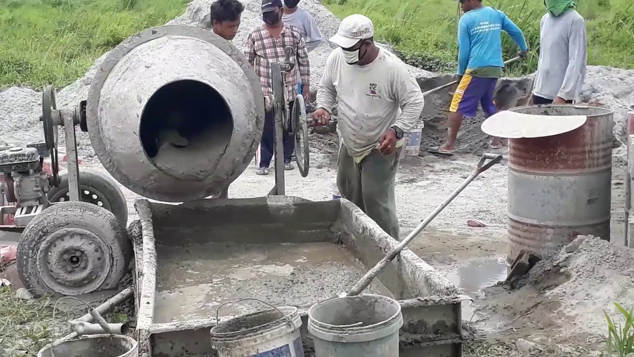 Concrete Flooring. (Traditional Technique) - YouTube