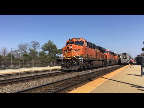 Naperville railfanning - YouTube