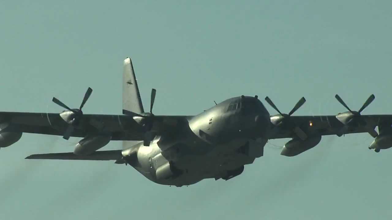 Lockheed C-130 take off from NASA Moffett Field propeller tip vortices ...