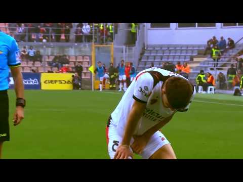 painful nutshot in football game poor man chute no saco nut shot groin kick in the balls