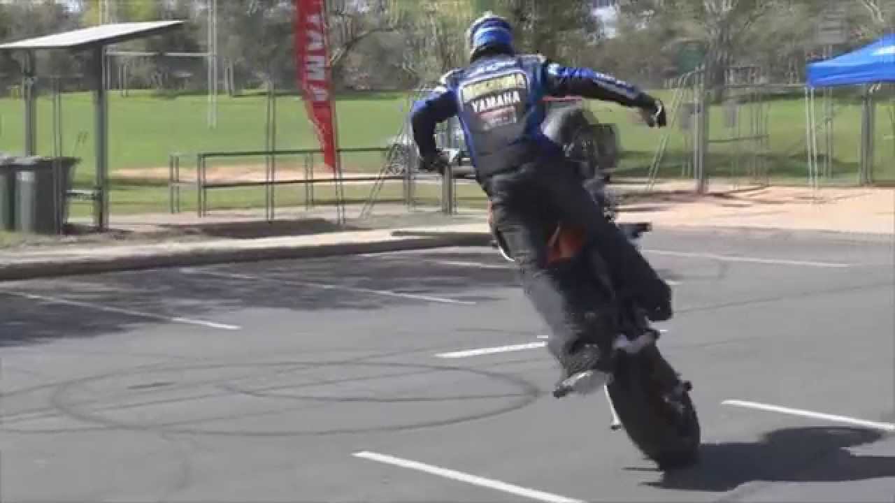Best Aussie Motorcycle Stunt Bike Rider - YouTube