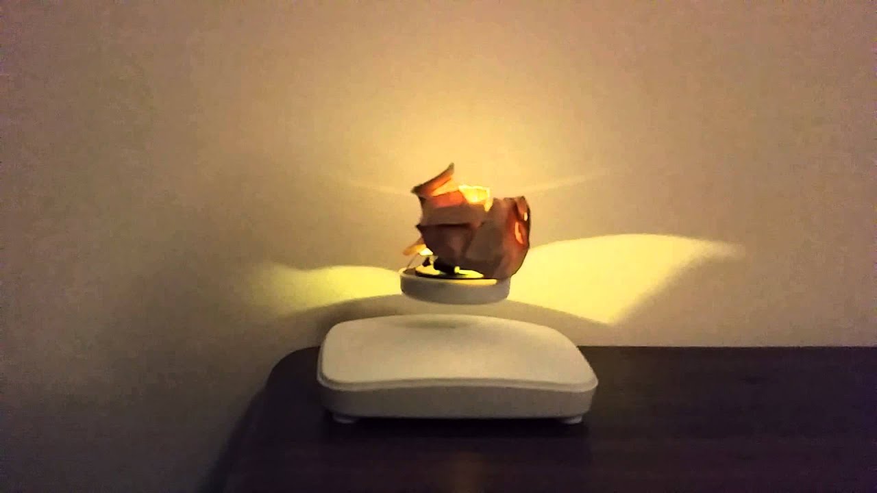 Flyte levitating light - YouTube