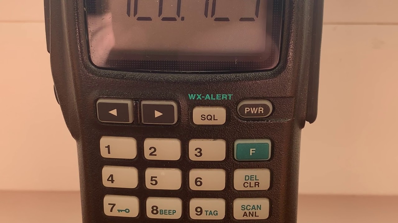 icom IC-A6 - YouTube