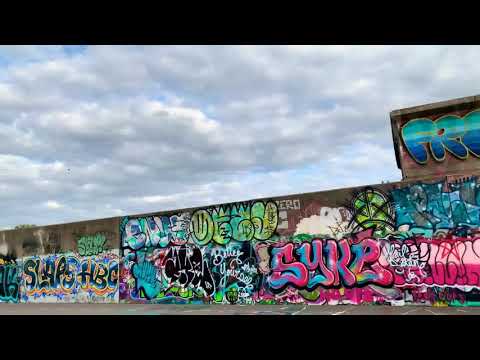 ST. LOUIS GRAFFITI WALL - The Mural Mile I HelensVlogs - YouTube