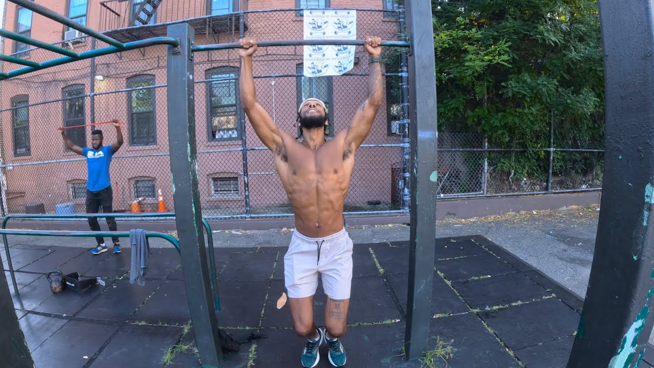 CHALLENGE 100 chin ups in 10mins - YouTube