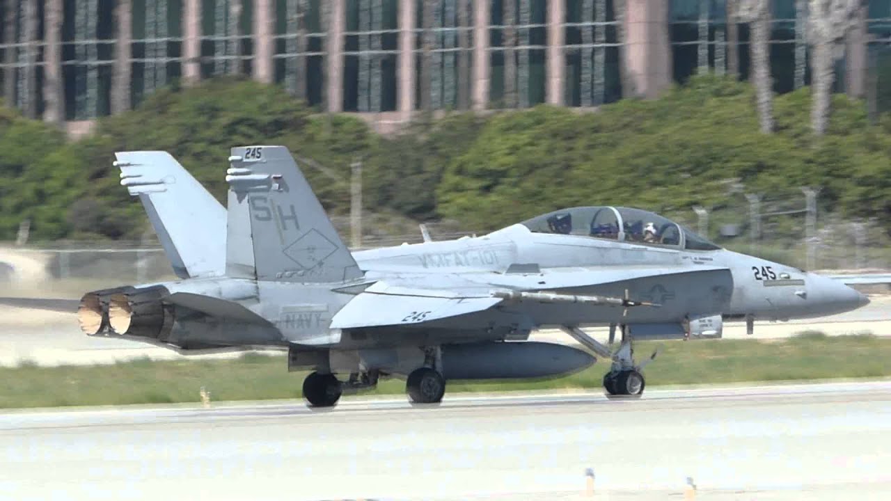 Sharpshooters from MCAS Miramar taking off from Long Beach Airport ...