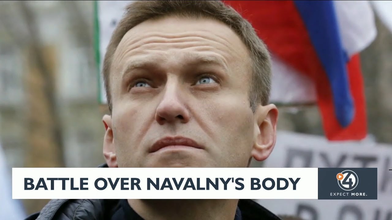 Battle over Navalny's body - YouTube