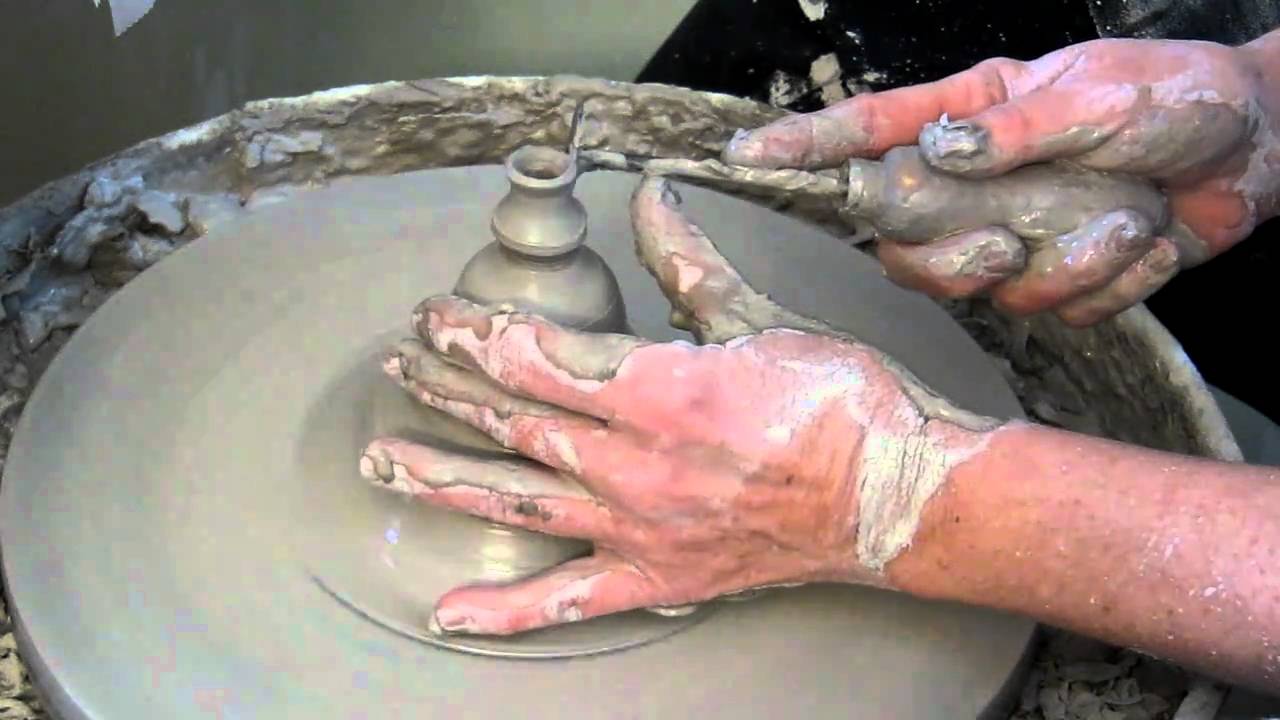 Teeny Pot making Janet Whitehead.MOV - YouTube