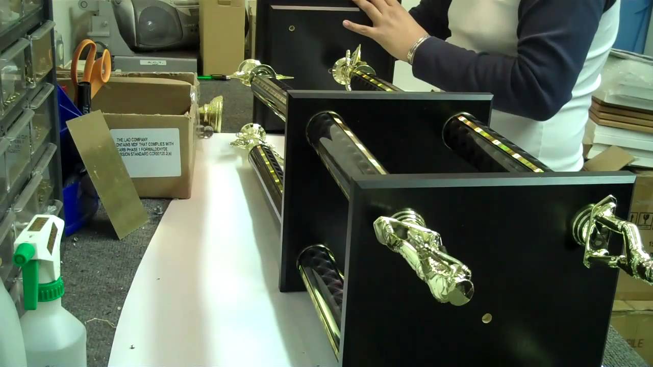 4 Column Trophy - YouTube