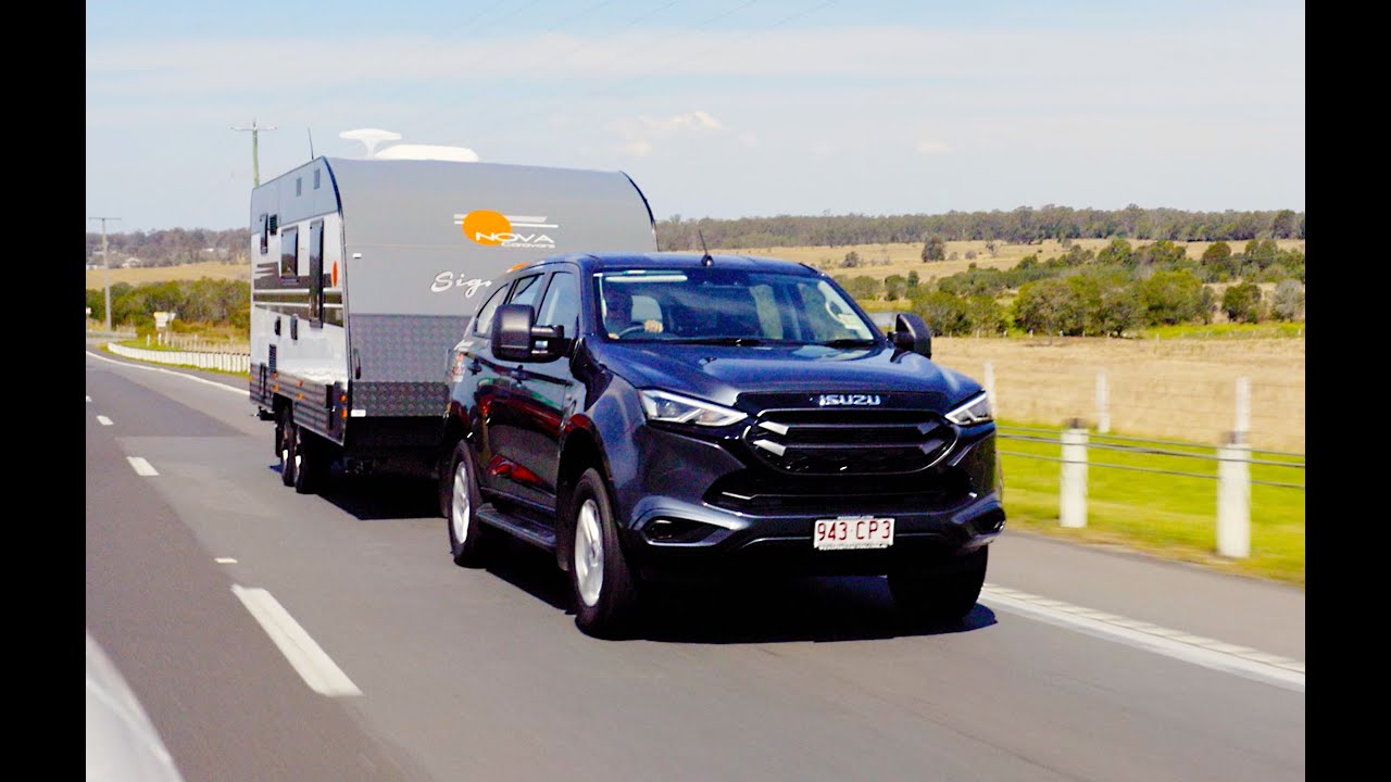 MuX ISUZU TOWING REVIEW Roothy - YouTube