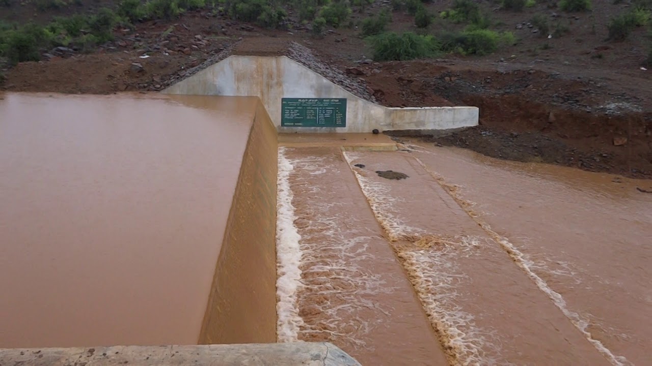 construction of percolation tank at nitturu - YouTube