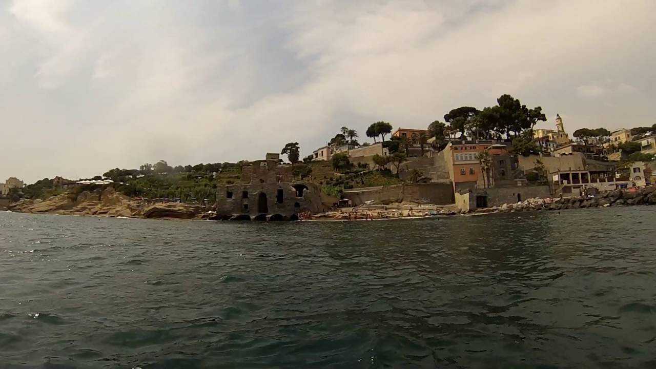 Capo Posillipo in kayak - giugno 2016 - YouTube